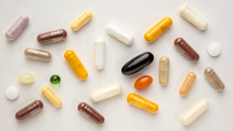 Dietary Supplements: Know the Risks of Taking Too Much | The Health Insider